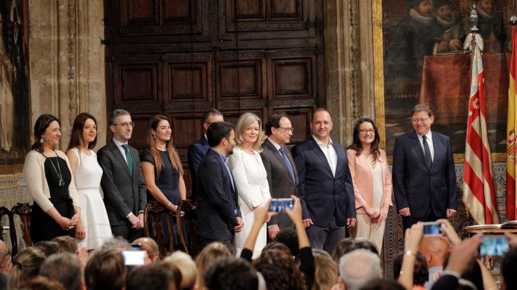 El DOGV publica la nova estructura del segon graó del Consell amb 29 ...