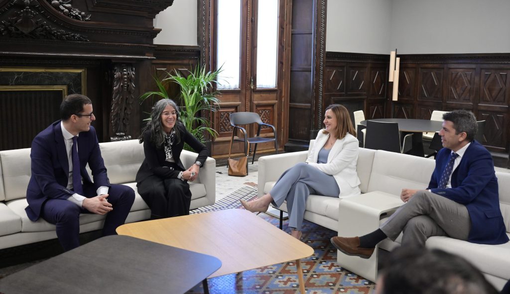 València, sede del nuevo centro europeo de Digital Sales de IBM ...