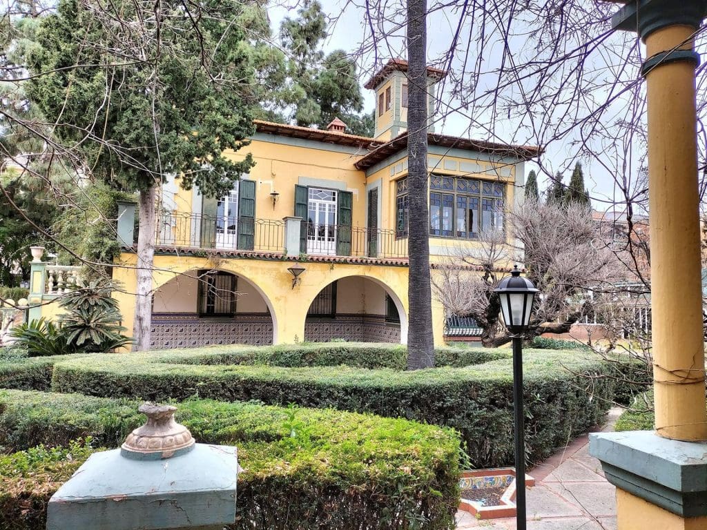 Las personas que habían ocupado el chalé donde residió Machado en ...