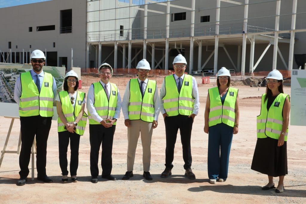 Edwards Lifesciences arranca la contratación de 1.200 profesionales ...