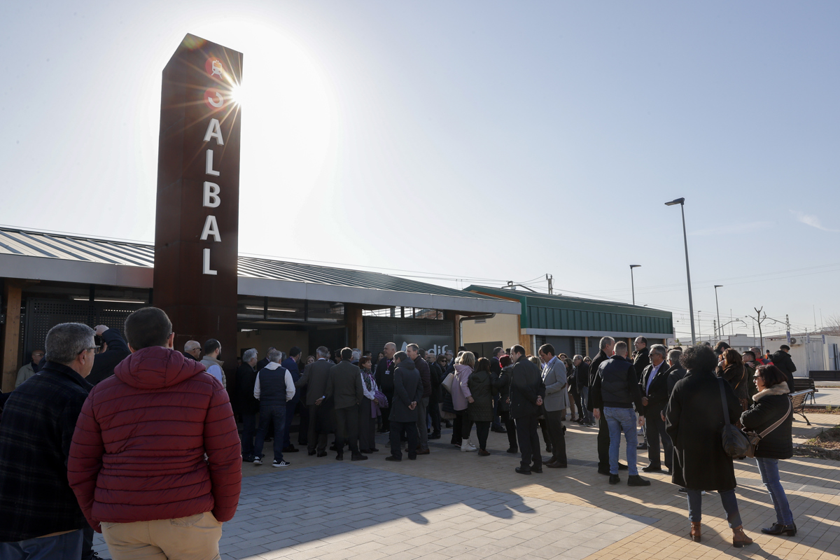 Detectan un sobrecoste de un millón en la construcción de la estación de tren de Albal ...