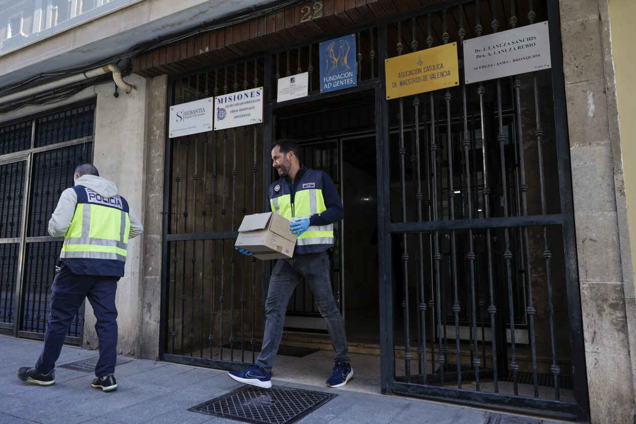 Juicio por el asesinato del canónigo de la catedral de València ...
